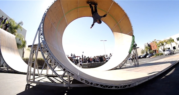 Aaron "Jaws" Homoki Makes The Loop - PATINETA Skate